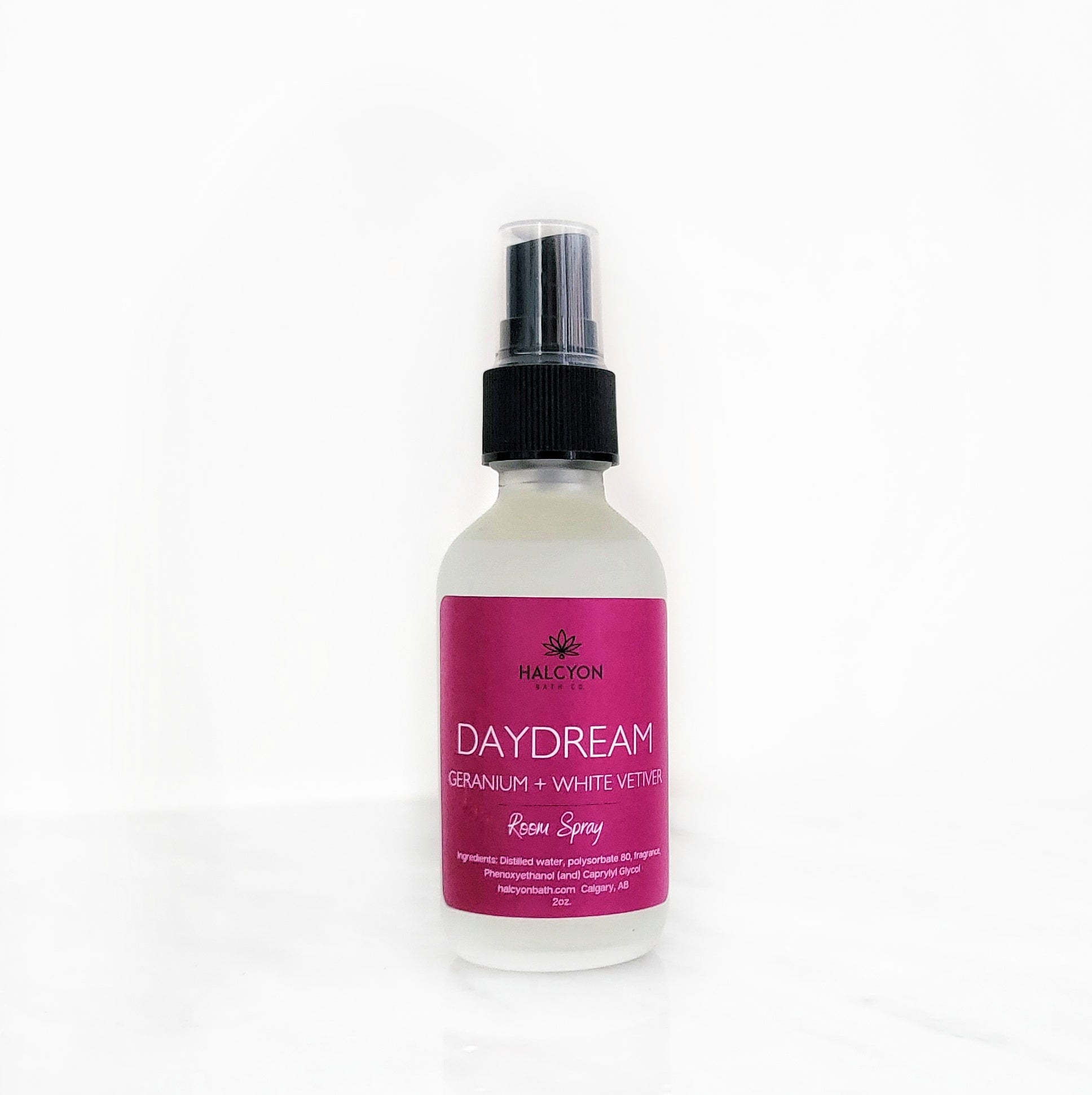 Daydream - Geranium + White Vetiver Room Spray – Halcyon Bath Co.